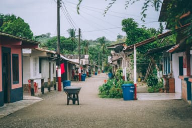Arusí, village du pacifique près de Nuquí / Mon voyage en Colombie